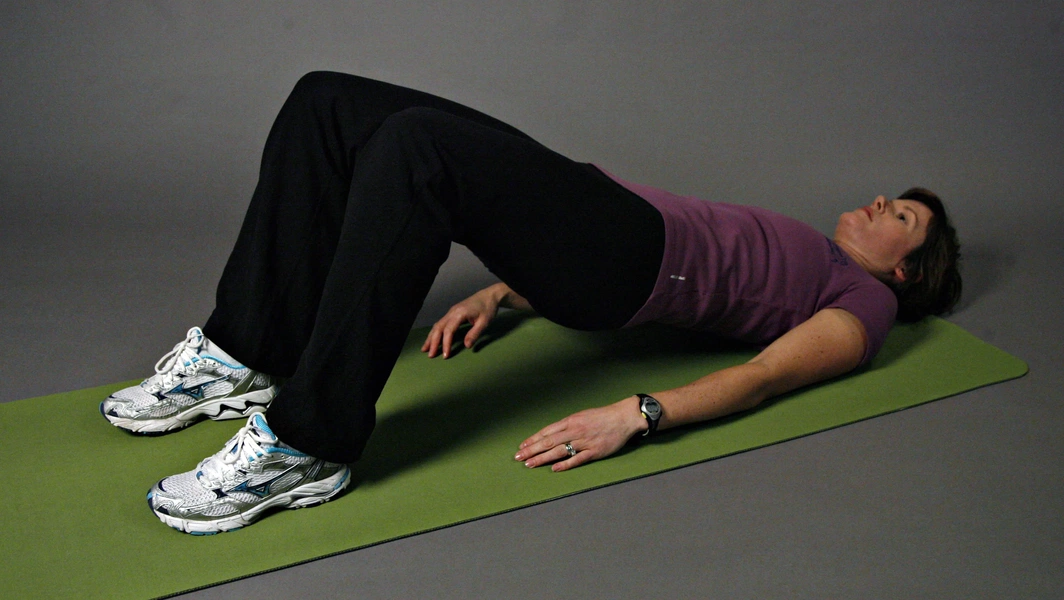 10 core exercises recommended by physical therapists