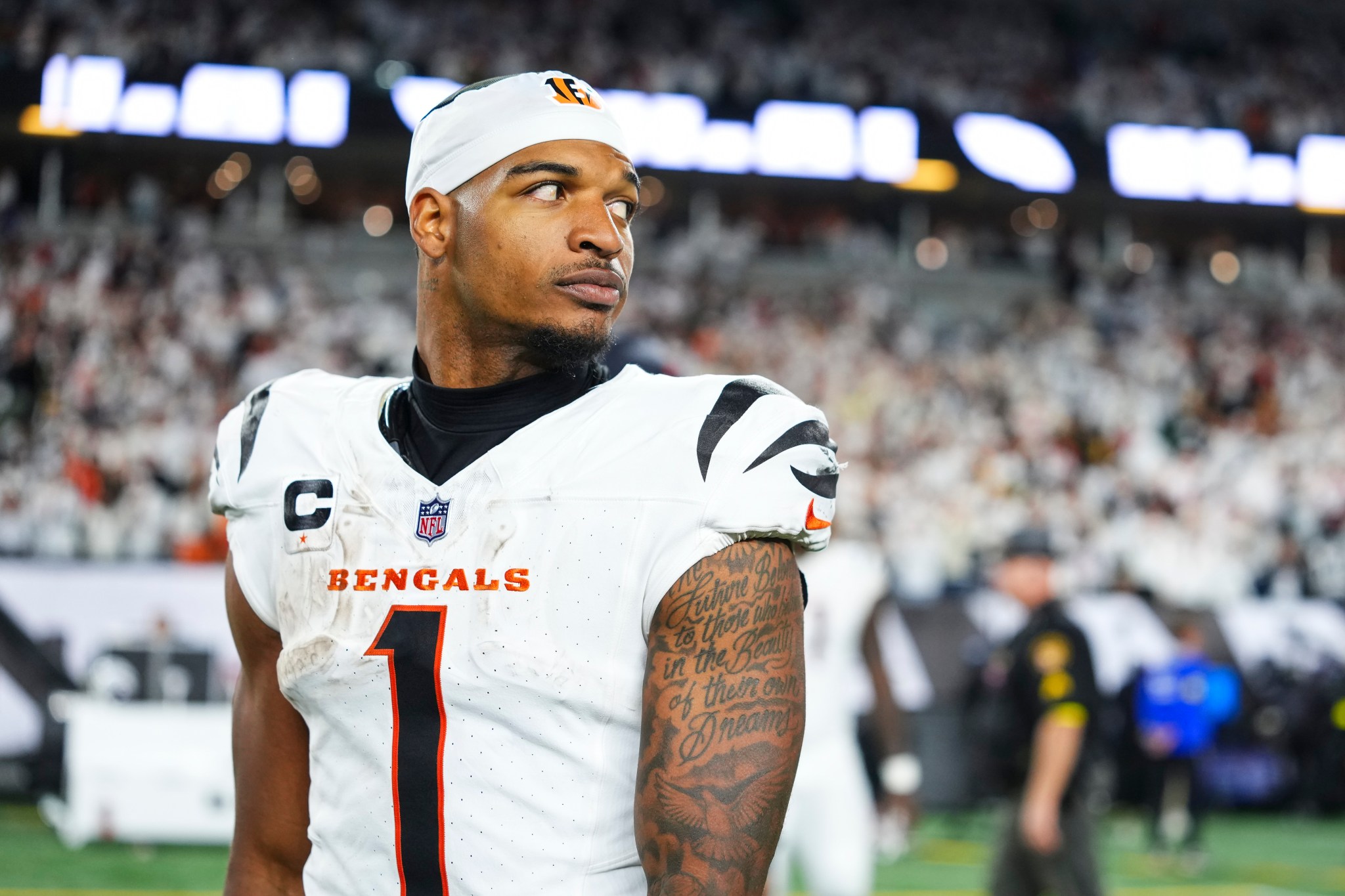 Ja'Marr Chase had 3-word reaction to Myles Garrett trade