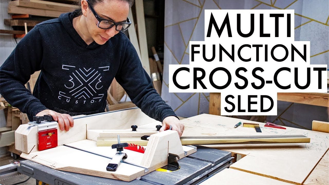 I built a small cross-cut sled with a twist! 🔧
