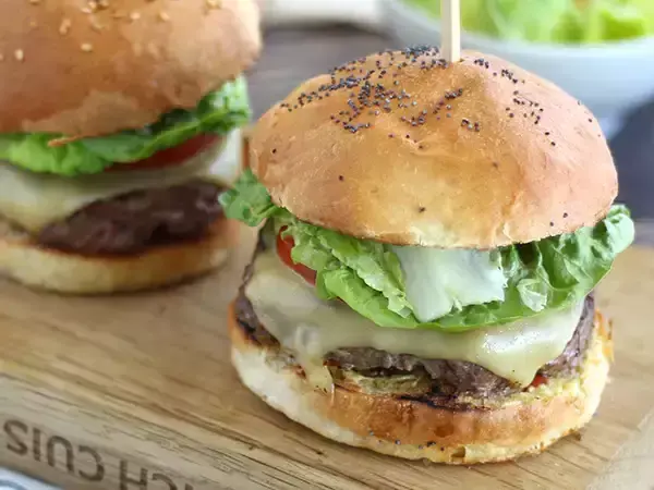 Cheeseburger, hamburguesa con queso