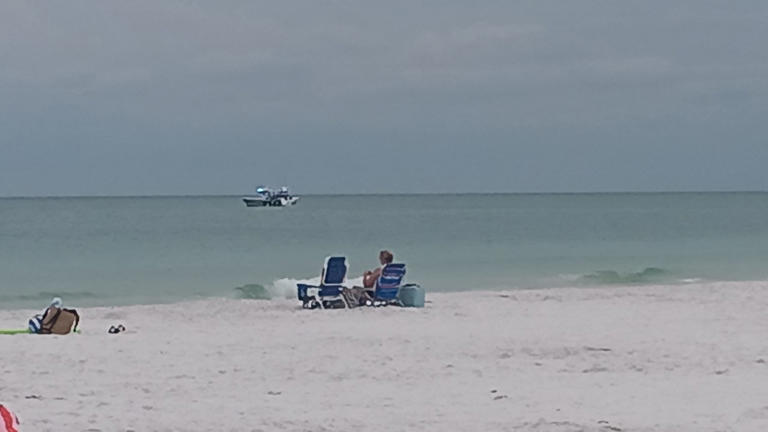 Missing swimmer off Siesta Key Beach found safe