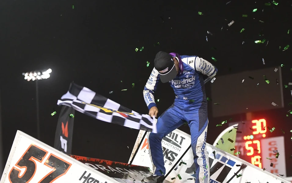 Kyle Larson donates race winnings to honor Kyle Busch