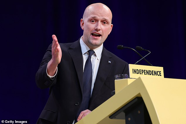 I'm livid! Flynn tells of his anger at betrayal of SNP faithful but ...
