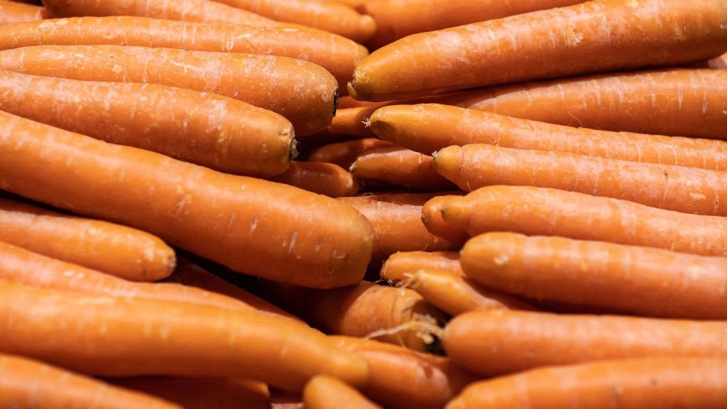 13 foods that can aggravate pollen allergies
