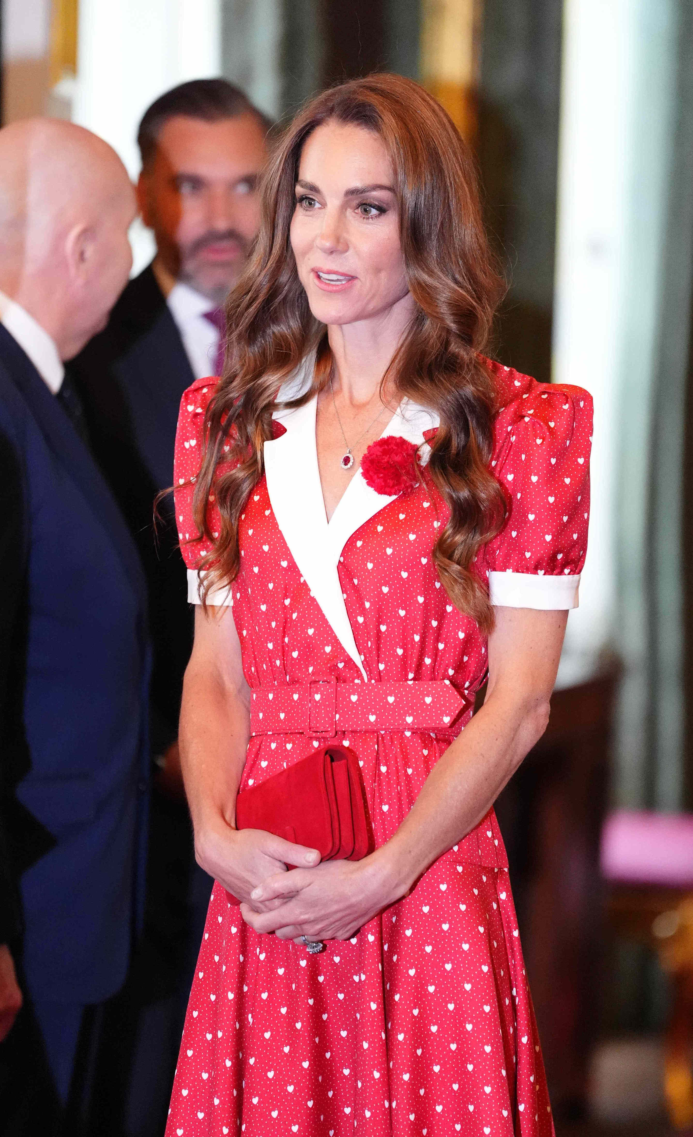 Kate Middleton's latest outfits might be sending a subtle message about ...