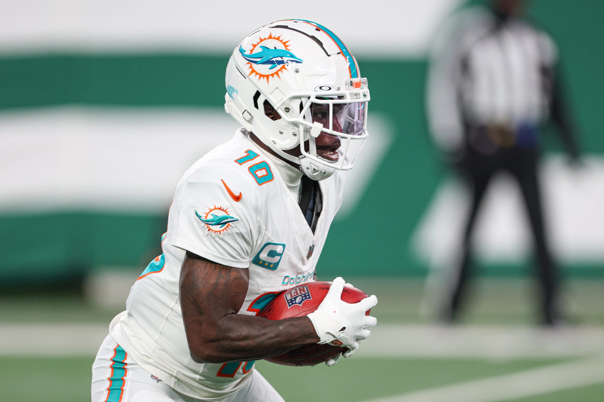 Five former 2025 Miami Dolphins players who have yet to find a new home ...
