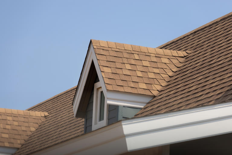 18 common types of roof shingles for residential homes