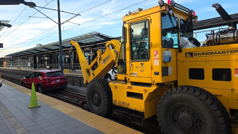 Woman says GPS led her onto Seattle light rail tracks