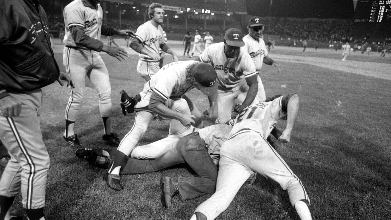 How cheap beer and a riot gave the Texas Rangers their most bizarre win