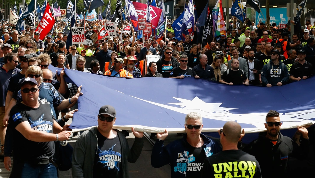 Survey finds 23% of Australian workers may quit without pay rise