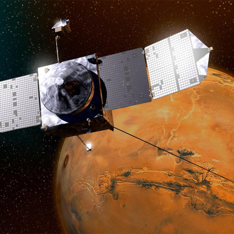 NASA reluctantly gives up on lost orbiter: "Best Mars mission ever"