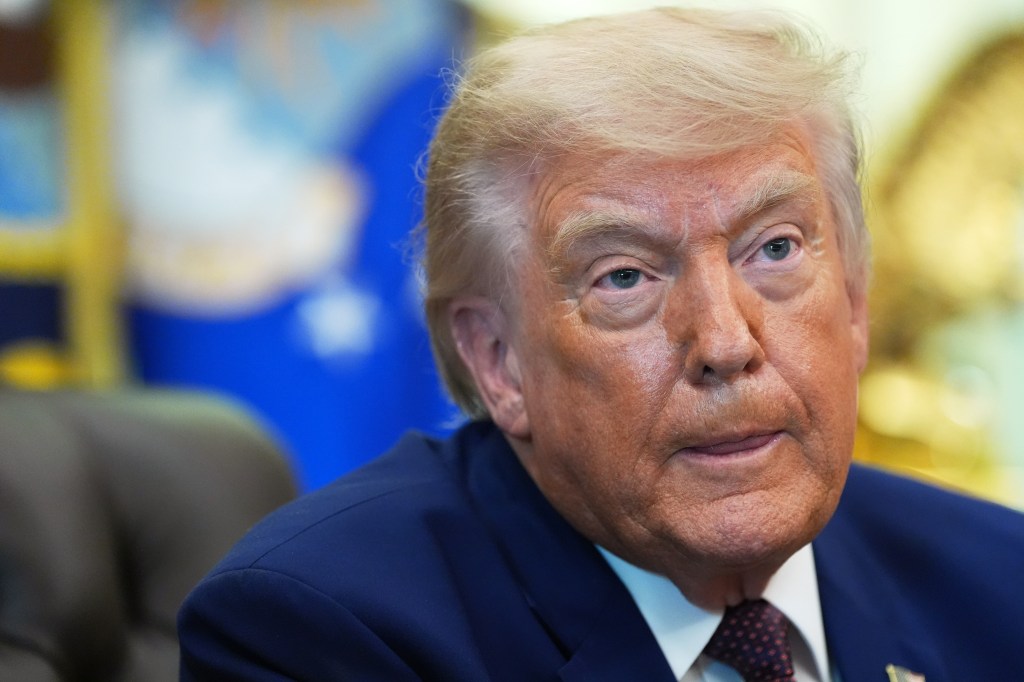 Trump berates CNN’s Kaitlan Collins for not smiling in Oval Office ...