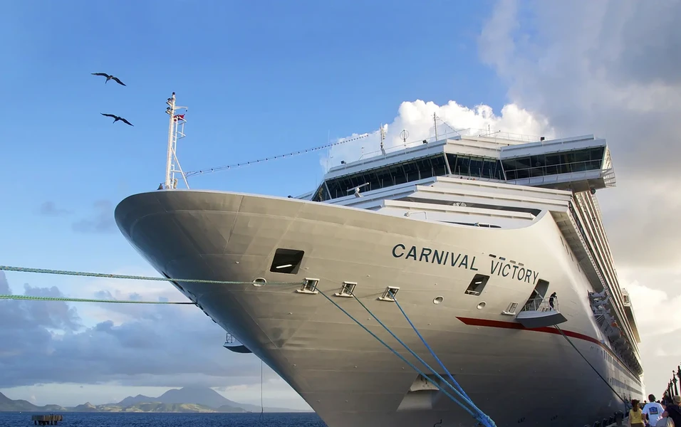 Cruise passenger found dead after solo volcano hike