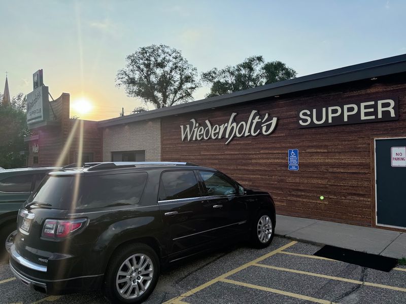 Minnesota’s finest ribeye is hidden inside a charming old-school supper ...