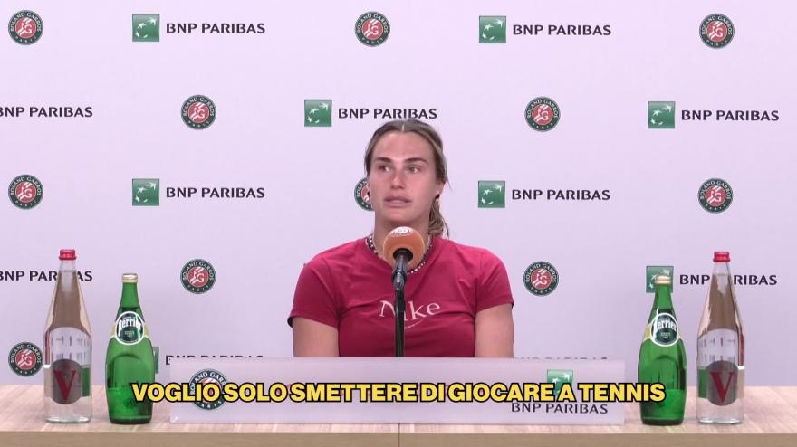 Voglio smettere con il tennis: Sabalenka shock dopo il ko con Shnaider