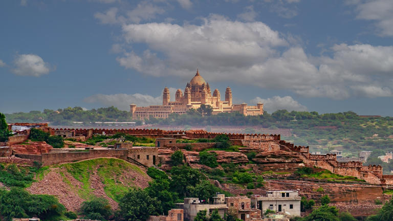 In India, this monumental palace blends royal grandeur, Art Deco and ...