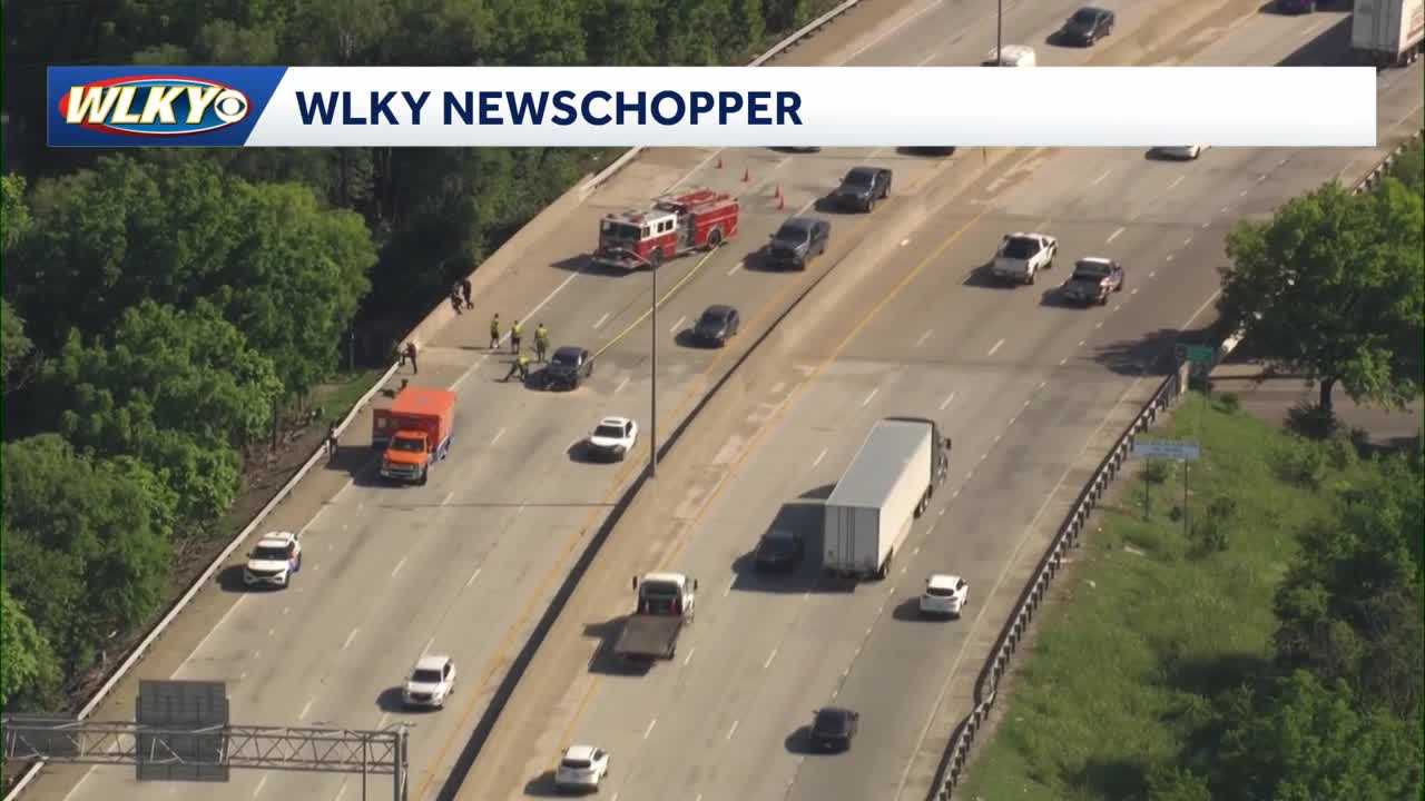 Traffic: I-264 drivers dealing with issues on both sides of town