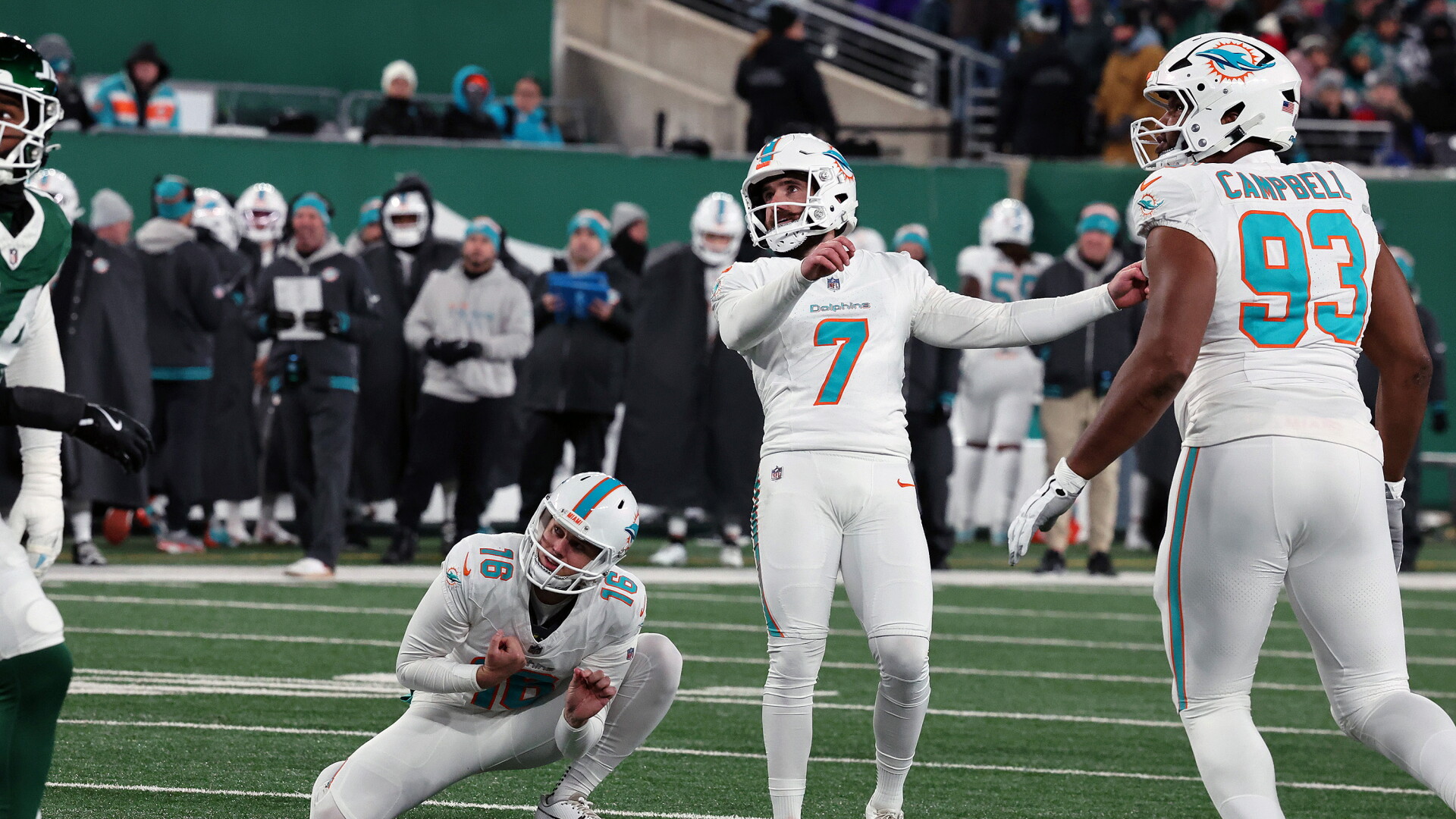 Jets to sign Jason Sanders, cut Younghoe Koo