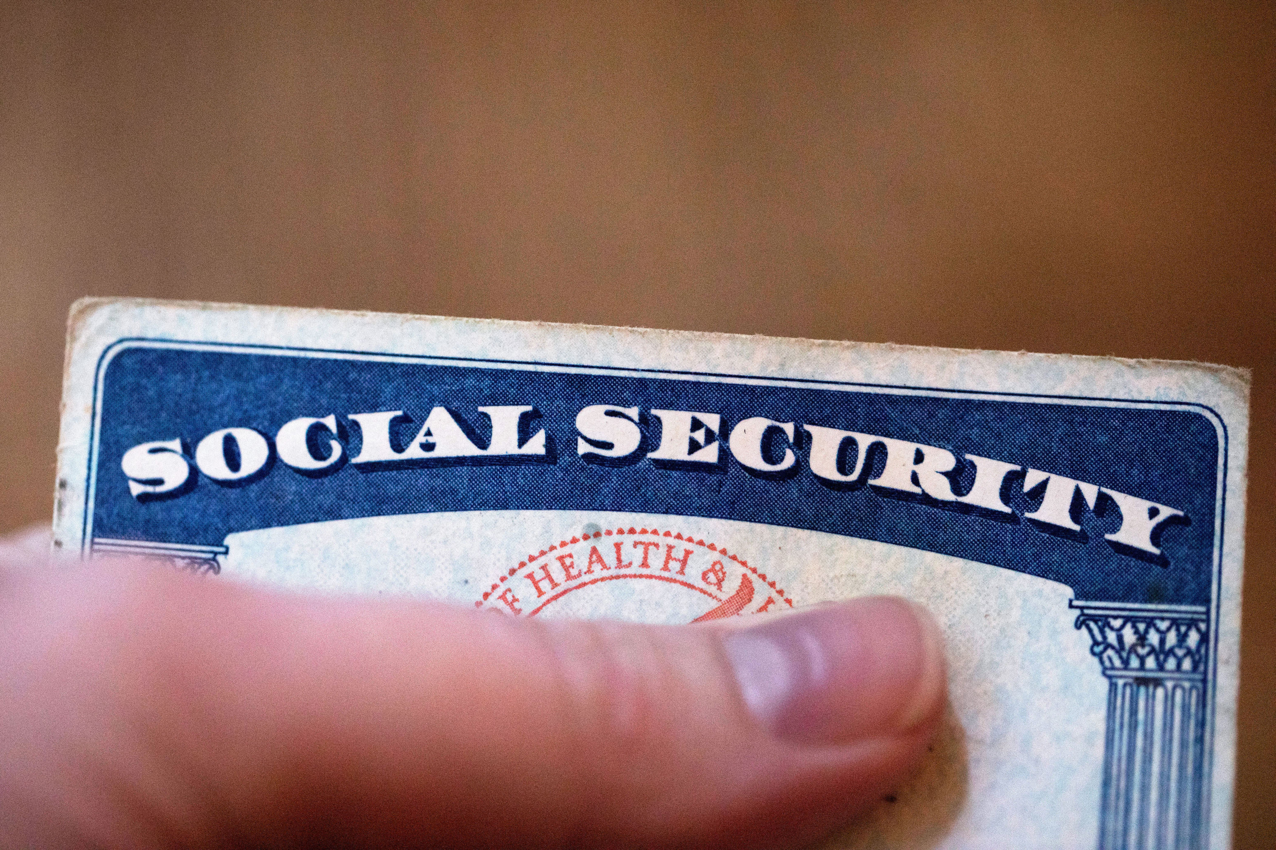 'Potentially devastating' date looms for Social Security