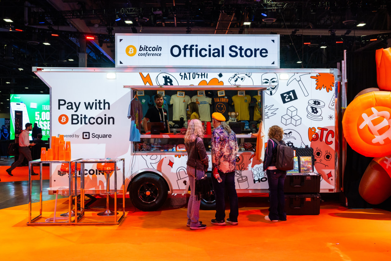 The crypto winter turns colder as Bitcoin extends its slide
