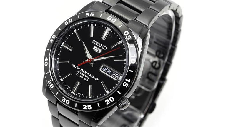 Amazon’s Seiko luxury timepiece that makes a great everyday watch is on ...