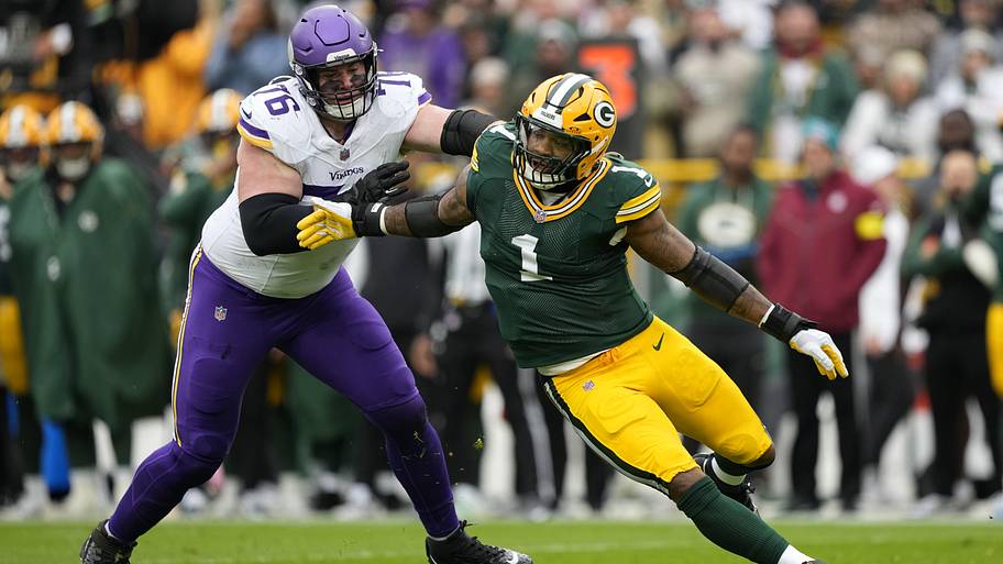 How many stars will Packers be missing in Week 1 against Vikings?