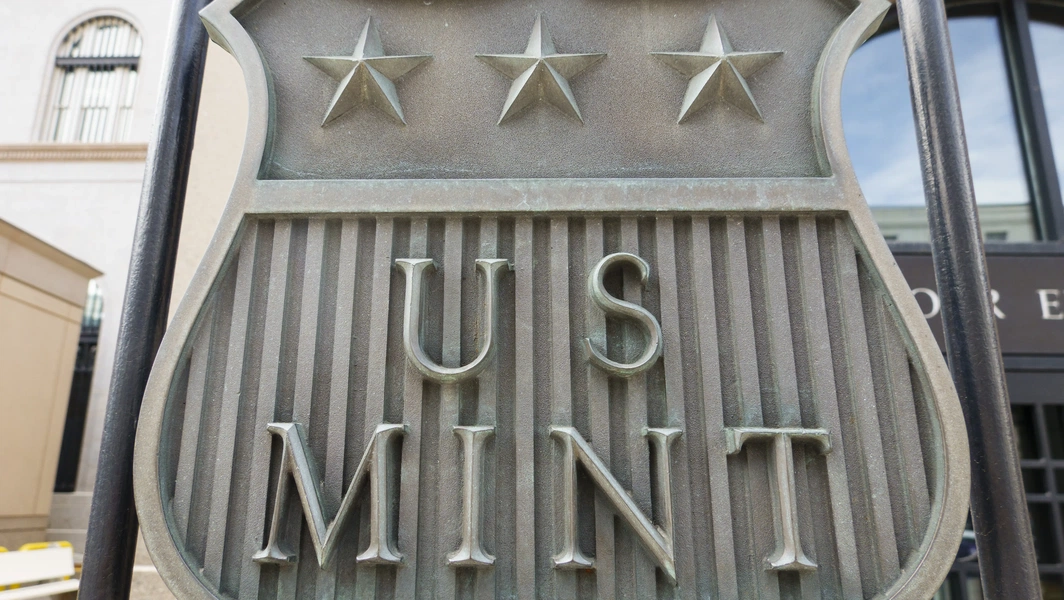 8 valuable US coins from the 1950s
