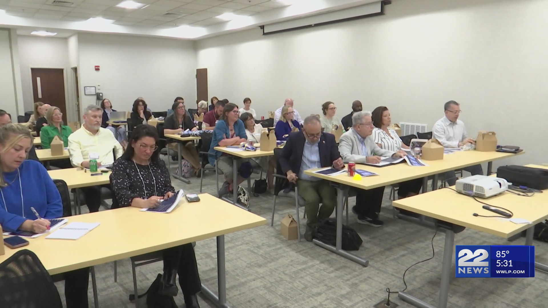 Mass. senators team up for business resources