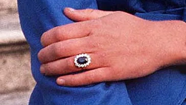 20 remarkable artifacts once possessed by royalty