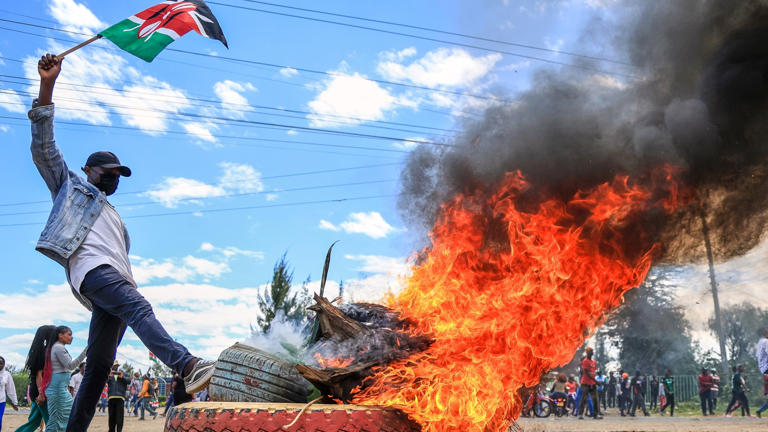 Protests against US Ebola facility in Kenya turn deadly