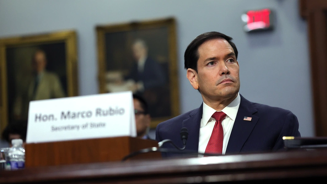 Lieu confronts Rubio with videos of Trump appearing asleep