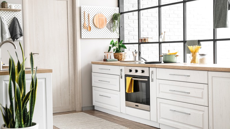 Stuck with an outdated kitchen? We asked 5 designers for their go-to ...