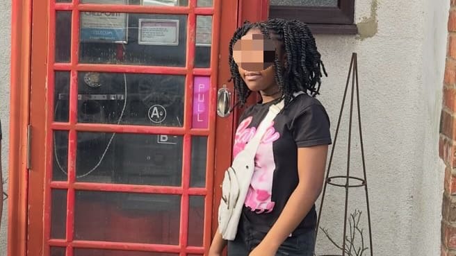 Sie wollte einen Ball holen: Teenie (†15) stirbt in England nach ...
