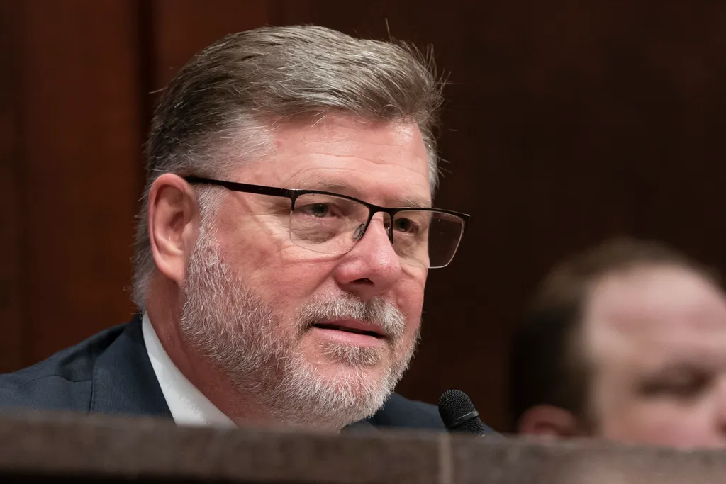 Intelligence committee lawmakers say they haven’t spoken with Bill Pulte