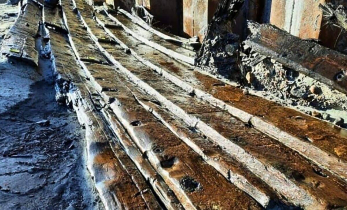 Construction crews digging a Swedish tunnel uncover six shipwrecks lost ...