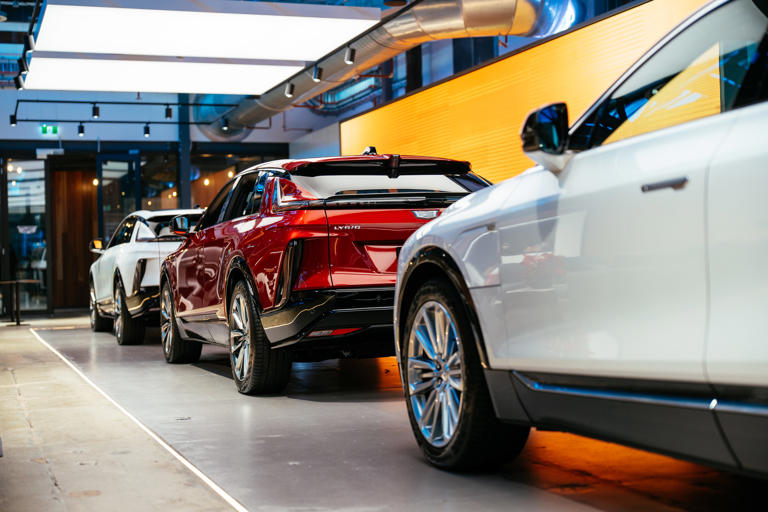 Cadillac here for the long term as GM plans Australian lineup, dealer ...