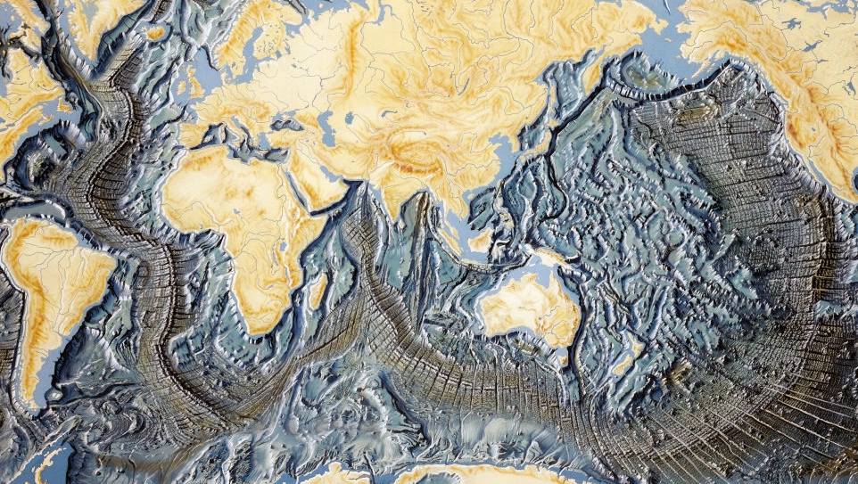 Scientists uncover rare 'yellow brick road' deep under Pacific