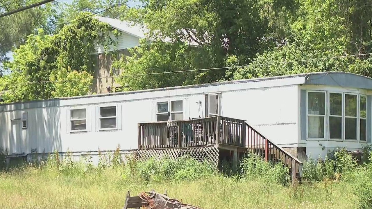 Pennsylvania father threatened to shoot son during argument over weed ...