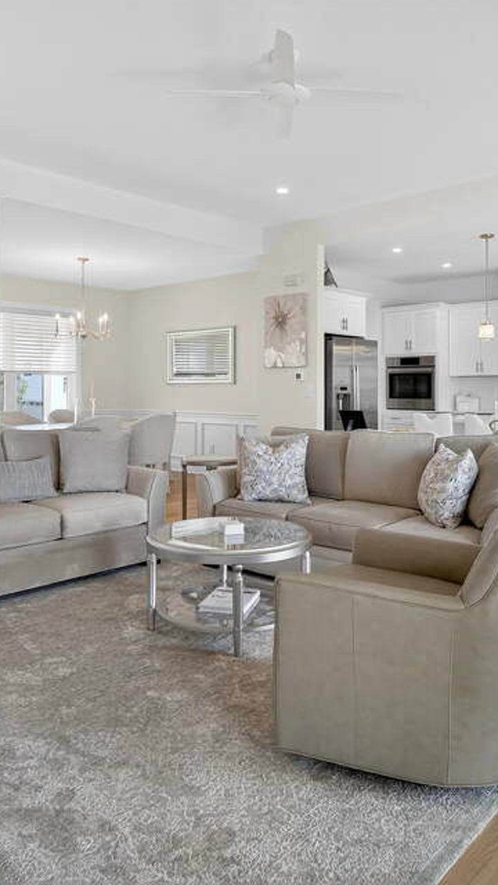House of the week: luxury custom ranch in Loudonville