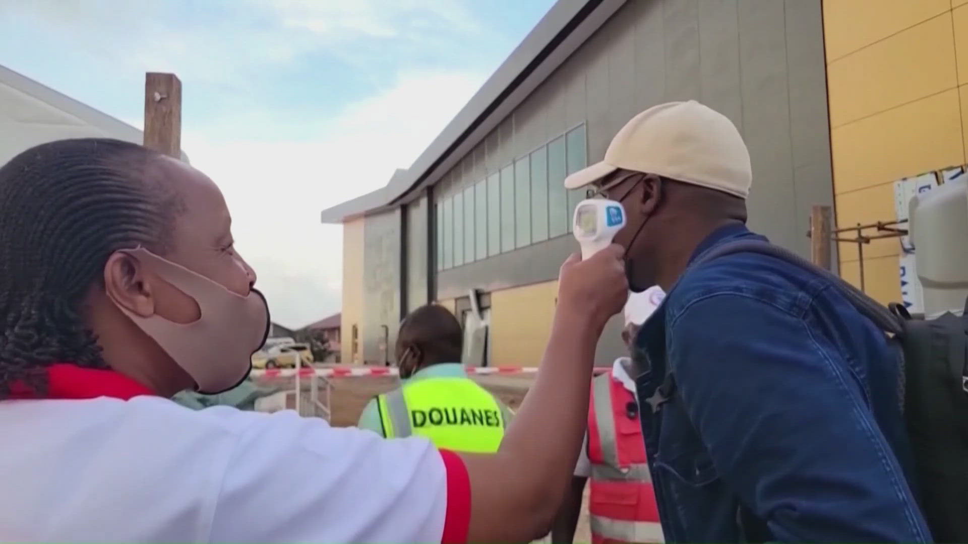 Ebola cases continue to drop overseas