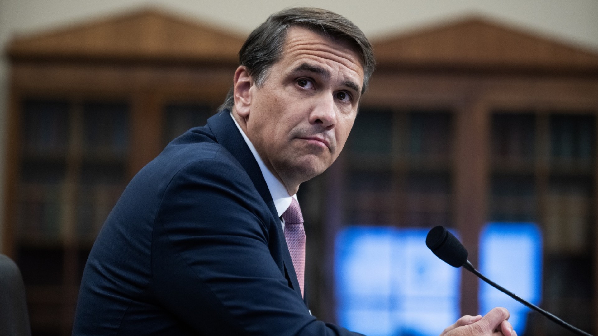 'Deeply embarrassing nominee': Judiciary Dem Whitehouse torches Trump ...