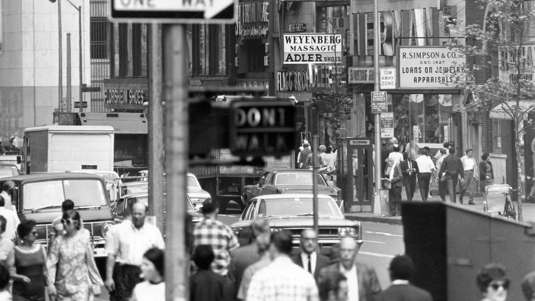 18 snapshots of life in 1973