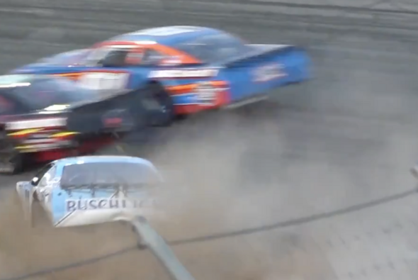 Kevin Harvick's return to racing turns into 'demolition derby'