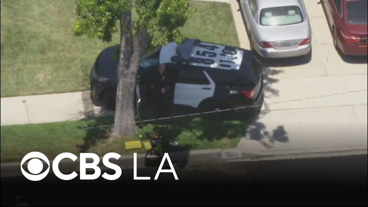 80-year-old man stabbed to death outside Tarzana home