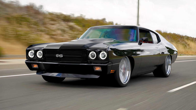 Man builds insane supercharged 900-HP Chevy Chevelle in his backyard