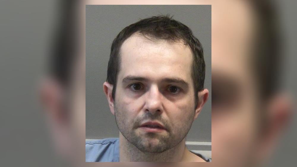 Neighbor describes ‘intense’ FBI, bomb squad investigation at local ...