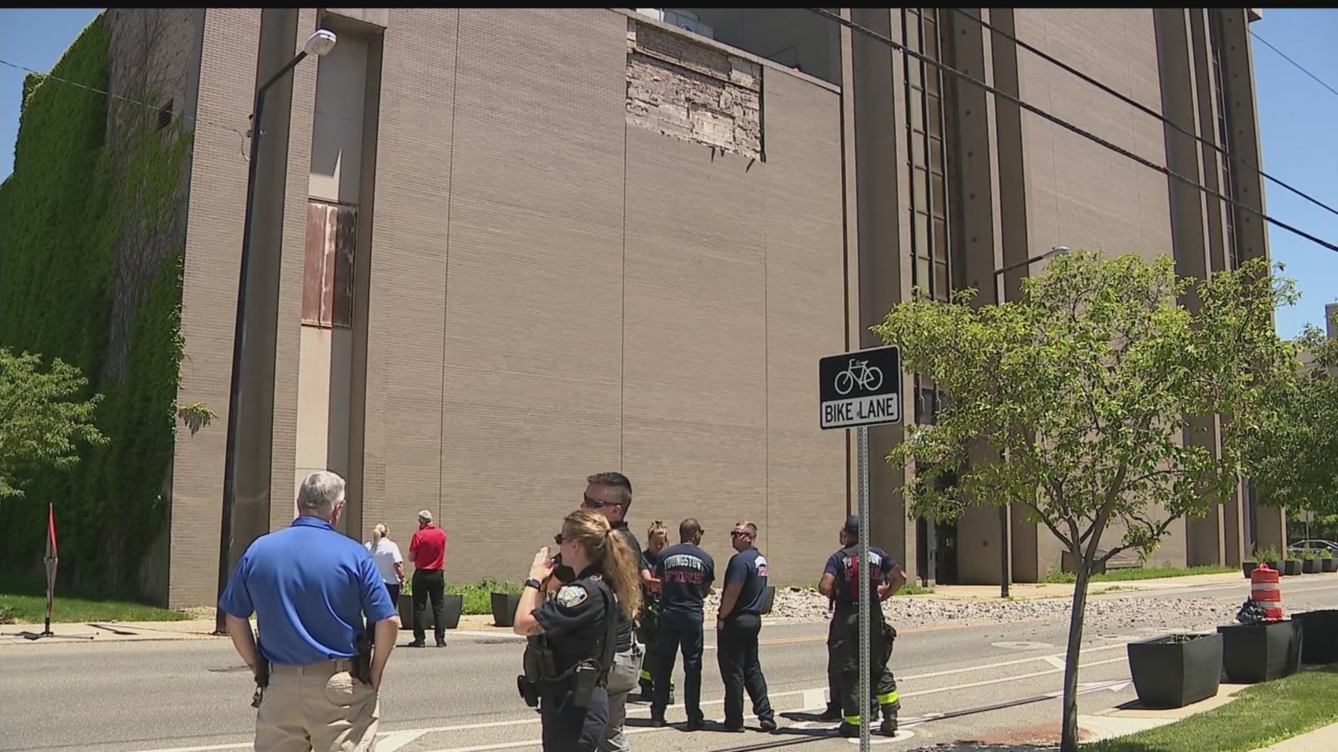 Man thankful he's alive after partial building collapse in Youngstown