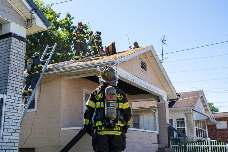 Owensboro Fire Department holds vertical ventilation training session