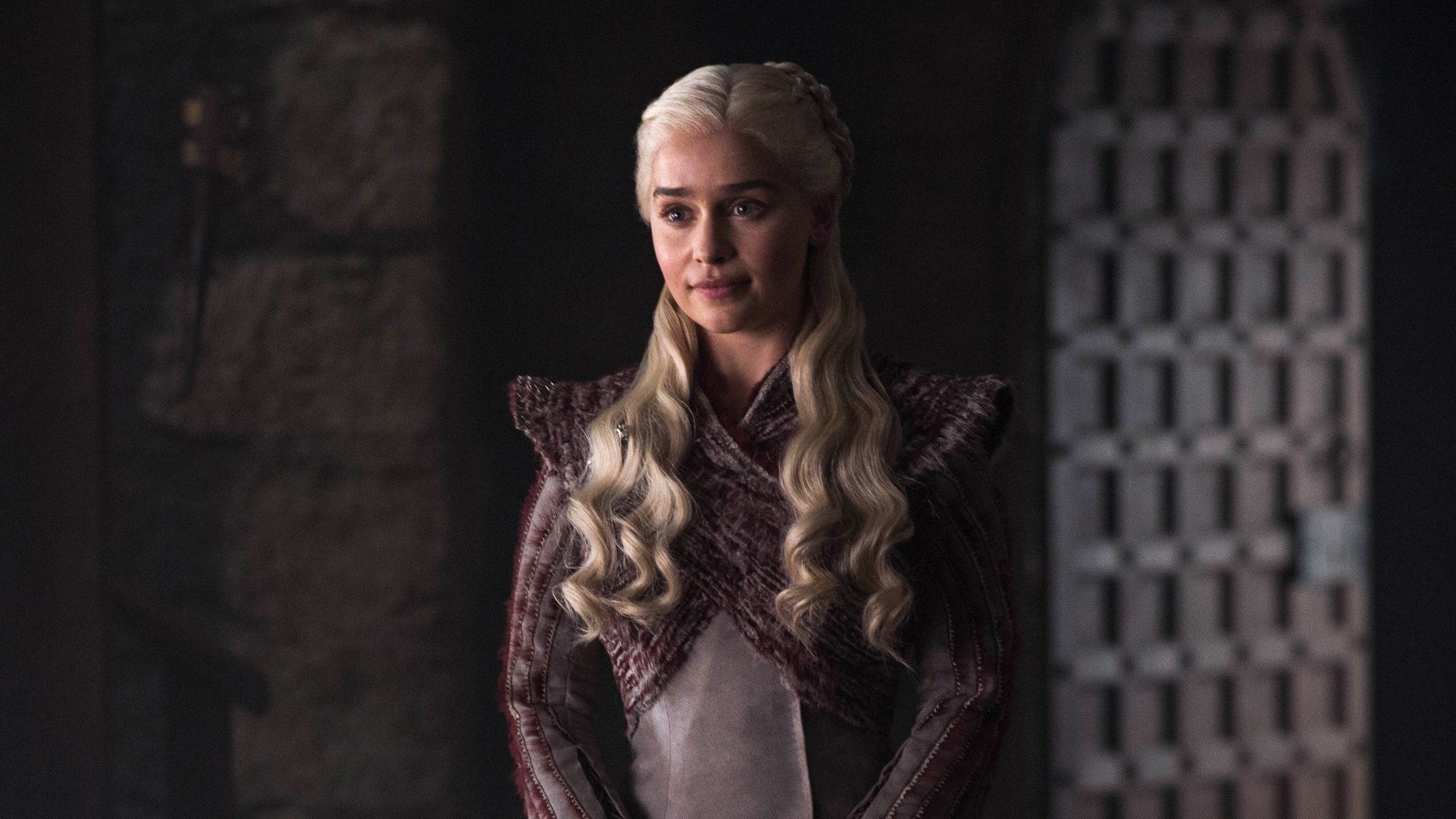 Emilia Clarke recuerda las dos hemorragias cerebrales que tuvo mientras ...