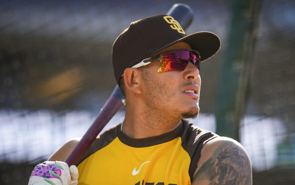 Machado questions Padres' decision to cut Castellanos